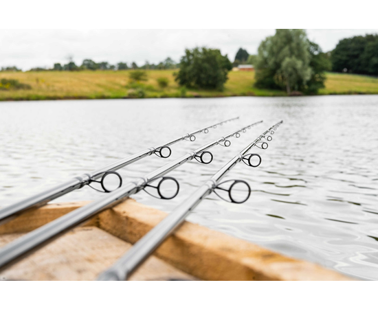 Lanseta Preston Monster Xtreme Distance Feeder 4.20m, 200g – Putere si ...